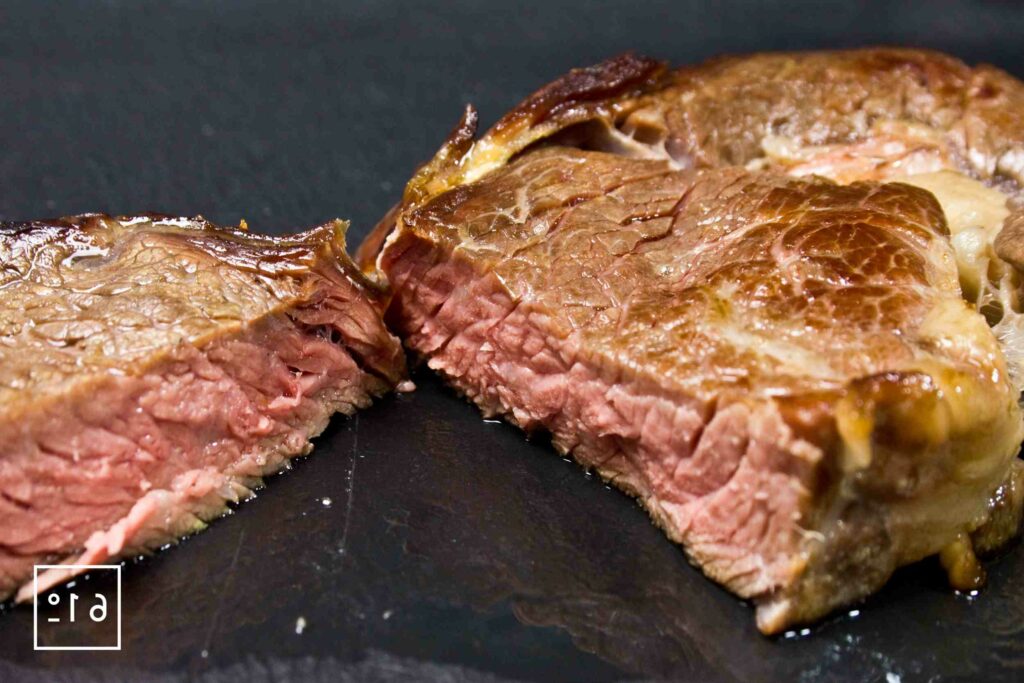 Comment rendre tendres les côtes de dos de boeuf ? - LesRecettes ...